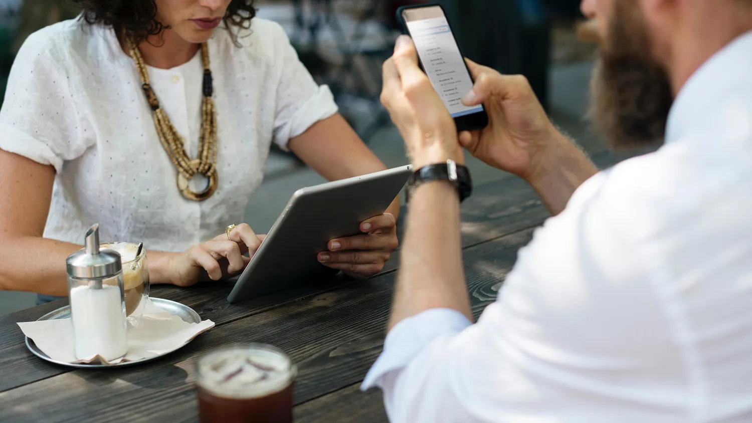 How to implement the CIS benchmark for better iOS security | Blog | Jamf