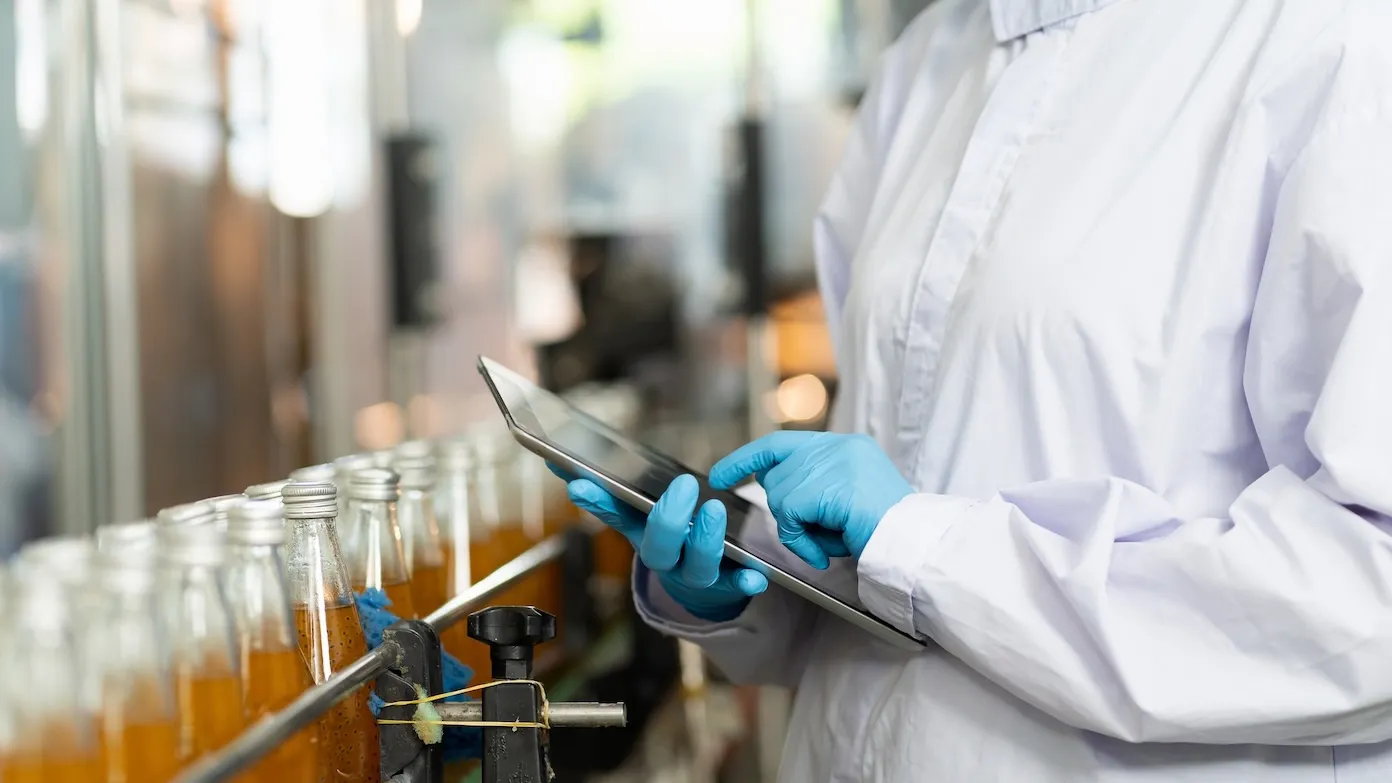 Optimizing a Deskless Workforce: Productivity with Innovative Tools